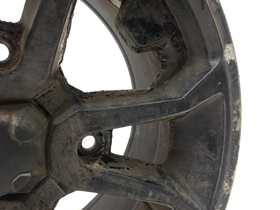 14 Front Wheel A 2017 Can-Am Commander 800R 4x4 XT DPS 3398 x