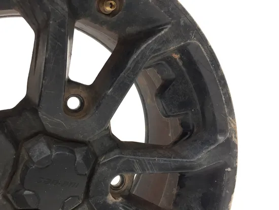 14 Front Wheel B 2017 Can-Am Commander 800R 4x4 XT DPS 3398 x